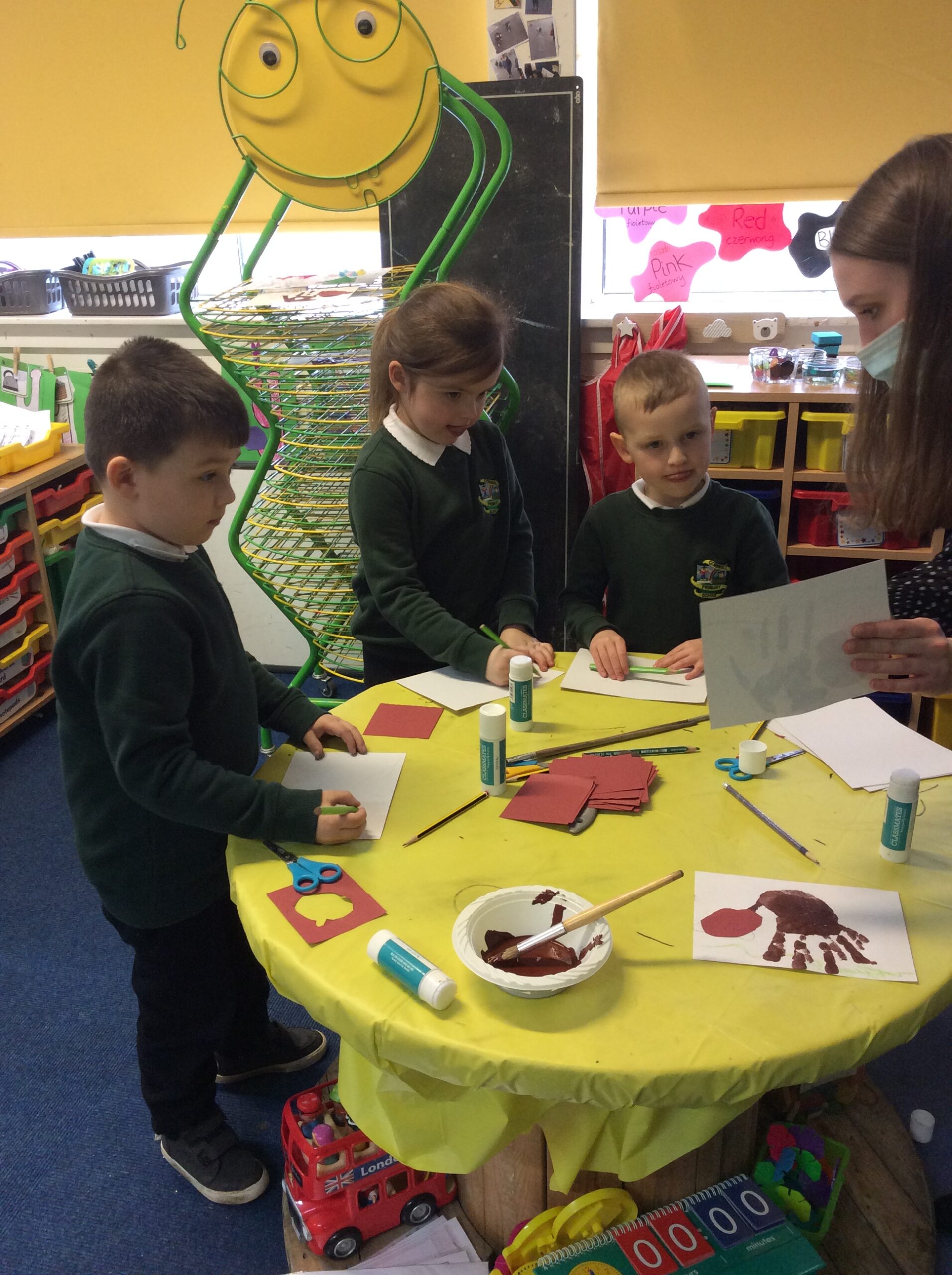 Back to school in P1 Room 4 – Cornhill Primary School